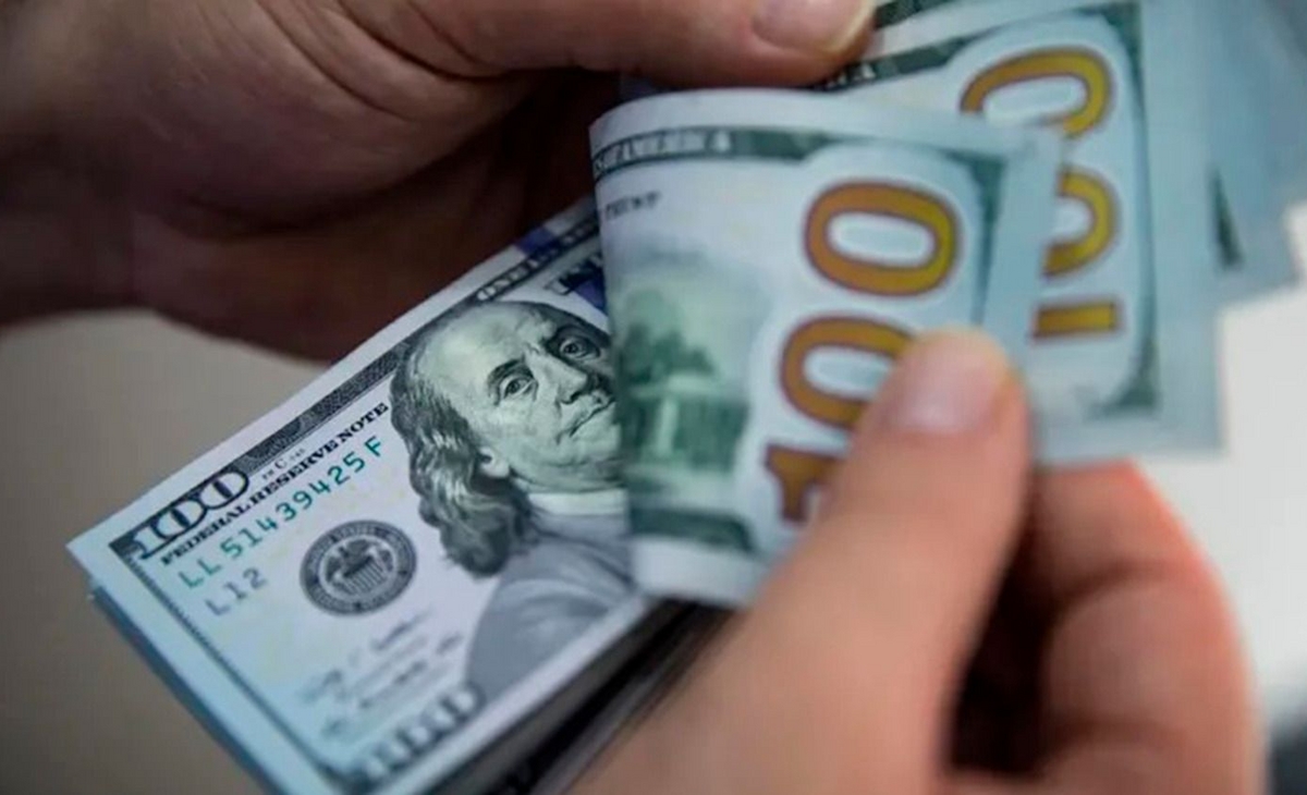 El dólar oficial volvió a subir por segunda jornada consecutiva