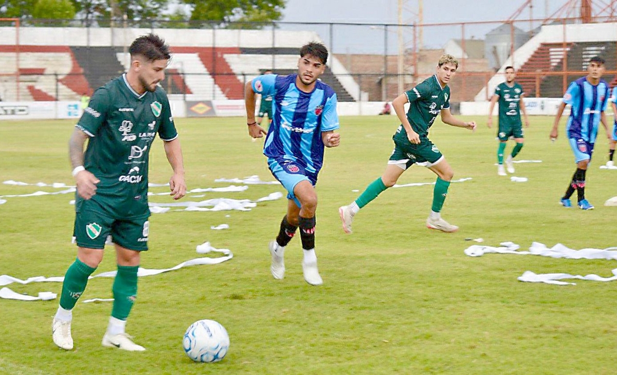 Ferro perdió y no pudo ascender