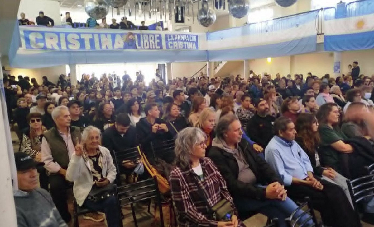 Más de 600 militantes se reúnen en Santa Rosa para pedir la liberación ...